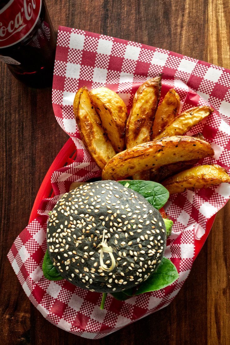 Easy Kangaroo Burgers with Potato Wedges Recipe