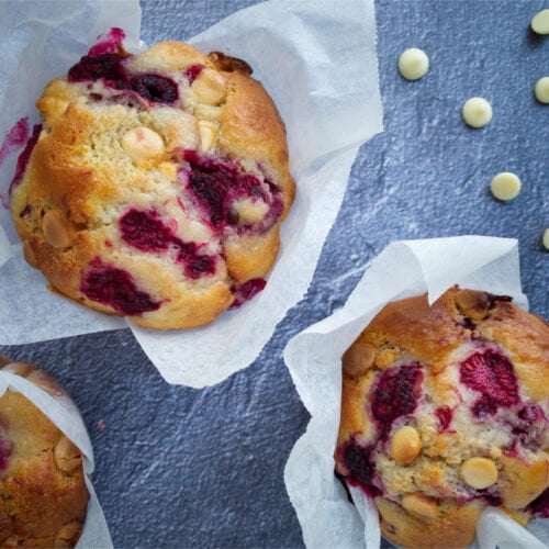Delicious Raspberry and White Chocolate Muffins Recipe