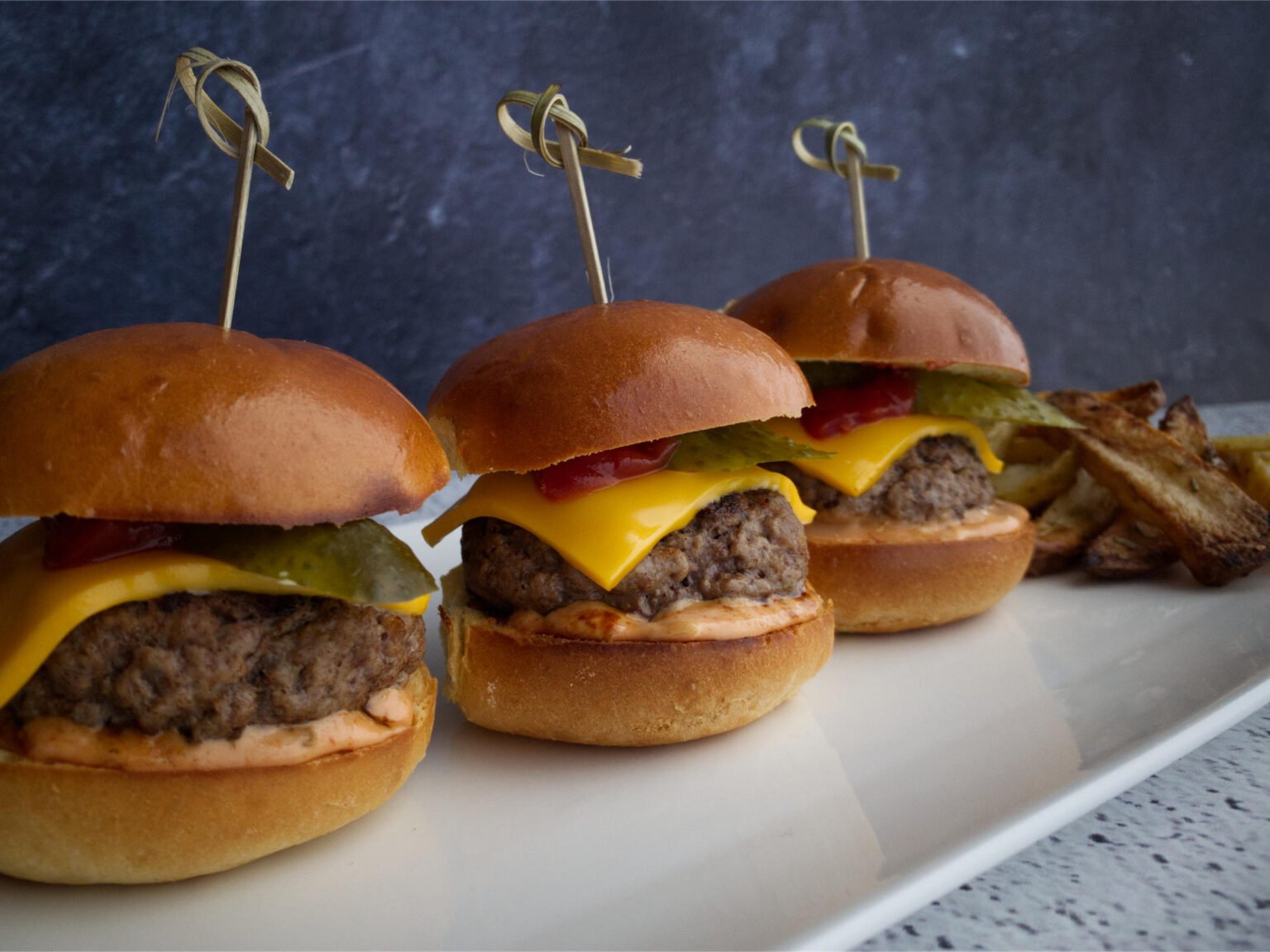 Easy Cheeseburger Sliders with Special Burger Sauce Recipe
